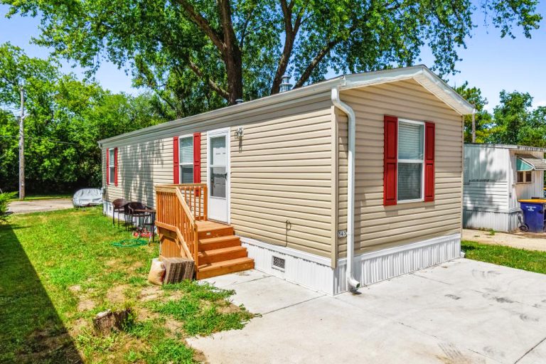 30 Exterior Paint Color Ideas For Mobile Homes