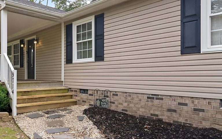 The Best Mobile Home Skirting Options for a Polished Look