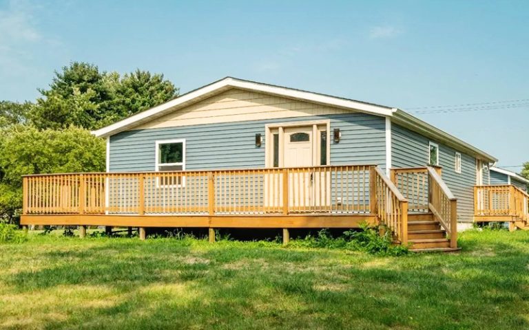 50 Inspiring Mobile Home Deck Ideas for Every Budget