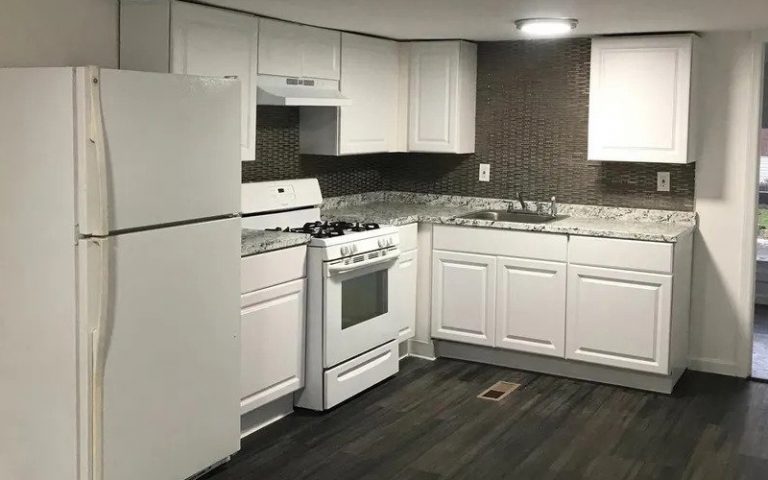 Typical Mobile Home Kitchen Features