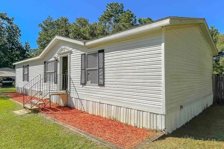 10 Mobile Home Siding Ideas for A Stunning Exterior