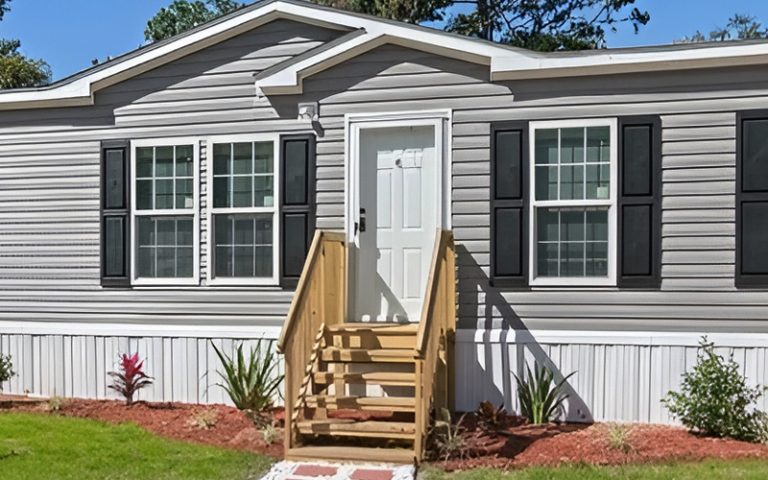 Mobile Home Steps: Add Safety & Charm to Your Exterior Spaces