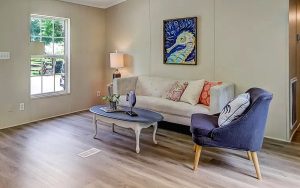 10 Small Mobile Home Living Room Decorating Ideas