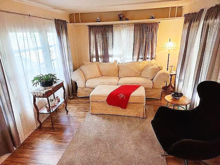 10 Small Mobile Home Living Room Decorating Ideas
