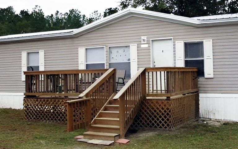 50 Inspiring Mobile Home Deck Ideas for Every Budget