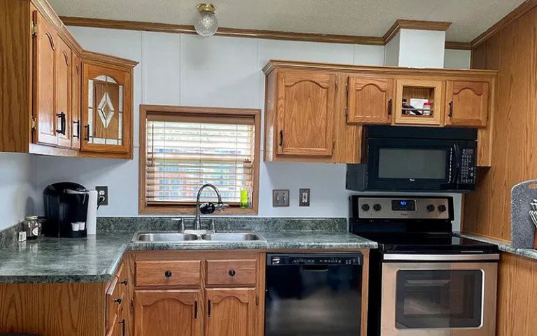 20 Mobile Home Kitchen Cabinet Ideas