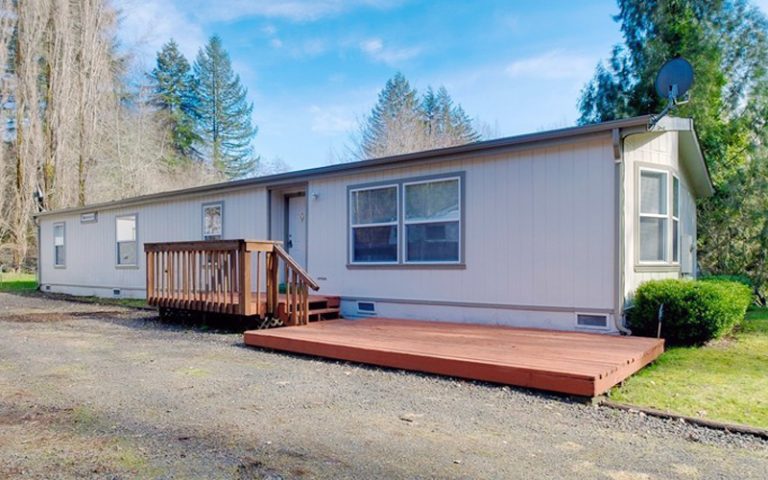 50 Inspiring Mobile Home Deck Ideas for Every Budget