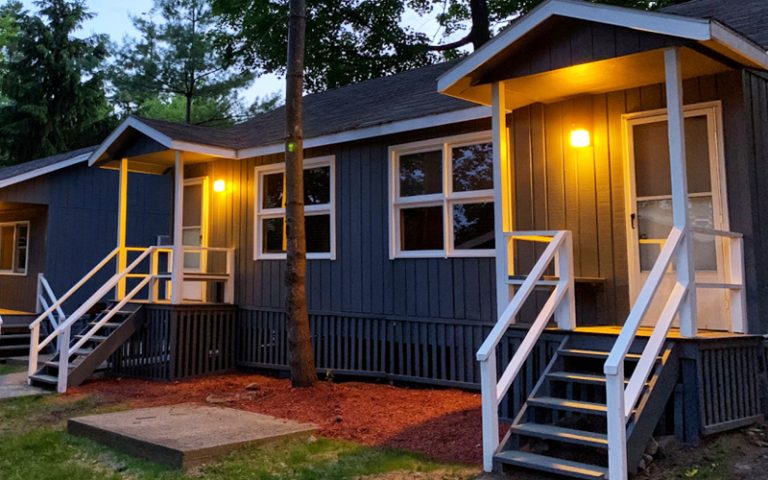 A Guide to Mobile Home Exterior Light Fixtures