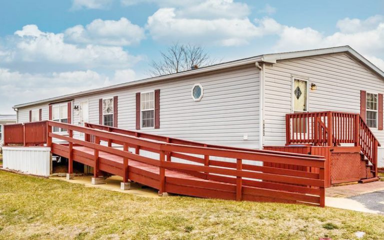 7 Mobile Home Wooden Ramp Design Ideas