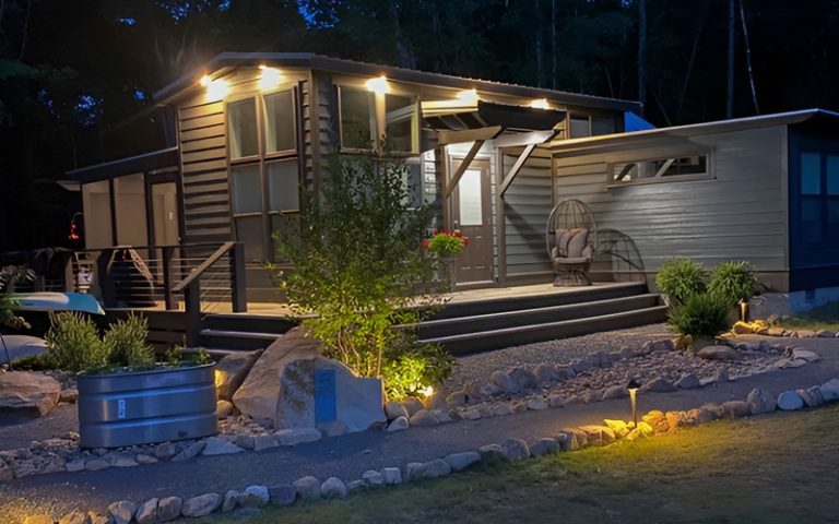 A Guide to Mobile Home Exterior Light Fixtures