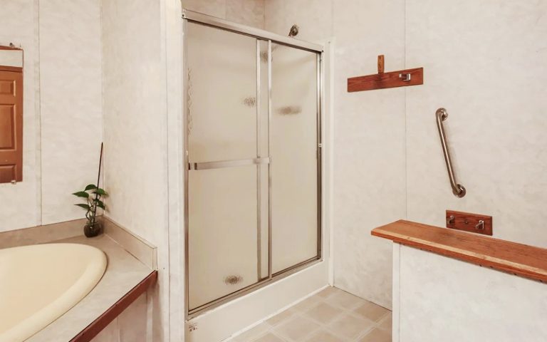 Mobile Home Shower Doors: A Guide to Replacement Options
