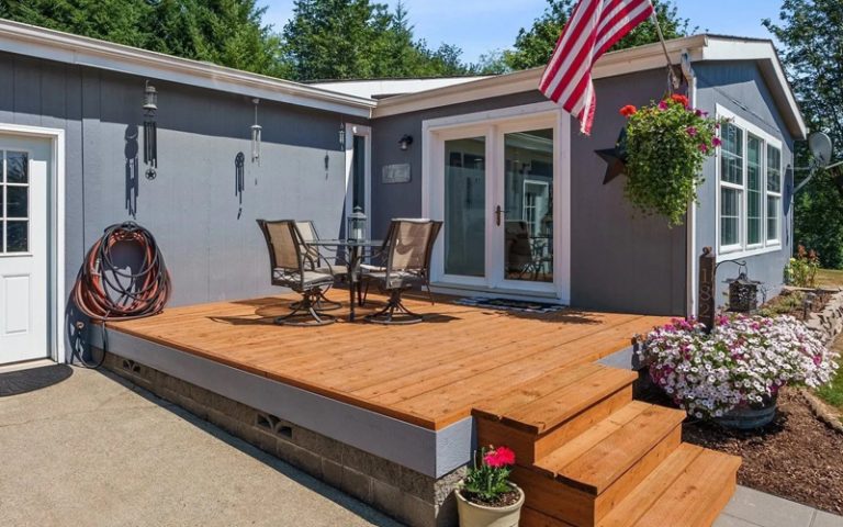 15 Mobile Home Deck Ideas