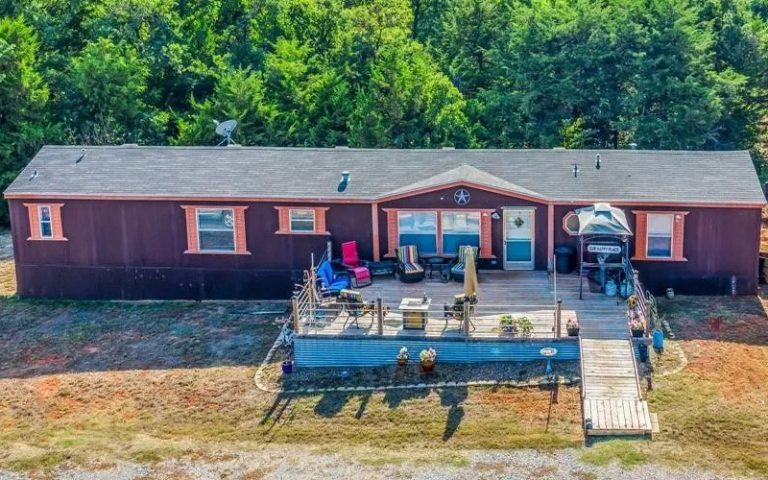 15 Mobile Home Deck Ideas