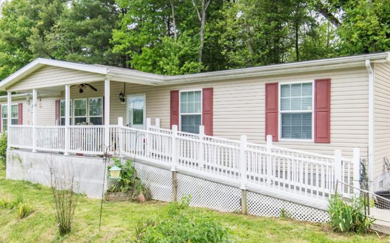 Wheelchair Ramps for Mobile Homes: What You Need to Know