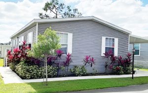 8 Landscaping Ideas for Around Mobile Home Skirting