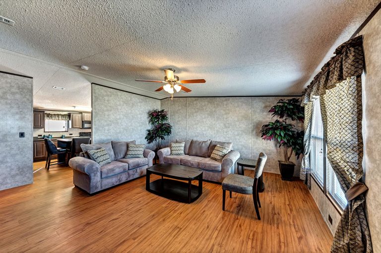 10 Stunning Mobile Homes with 5 Bedrooms