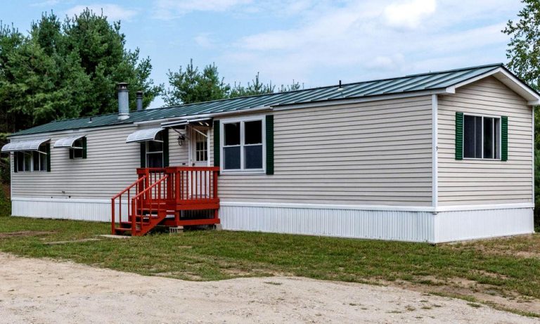 Buying A Used Single-Wide Mobile Home