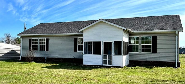 Single-Wide Vs. Double-Wide Mobile Homes