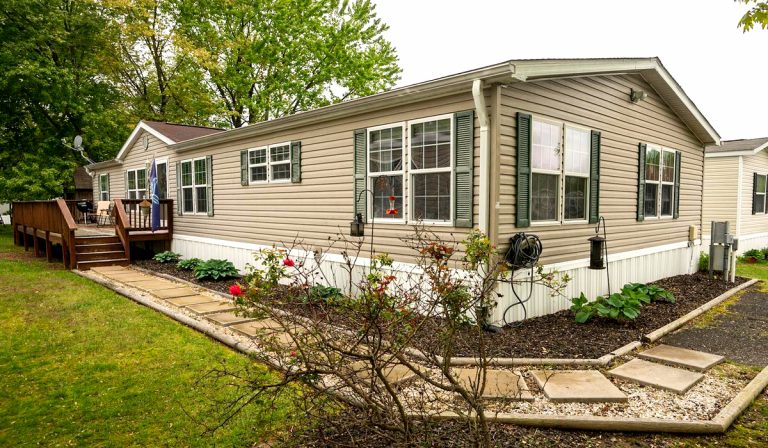 Living in a Mobile Home: 5 Pros and Cons You Need to Know