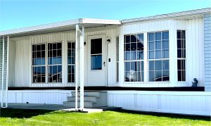 Mobile Home Bay Windows: A Guide to Replacement