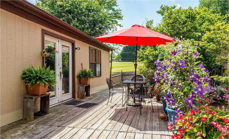 14 Mobile Home Backyard Ideas