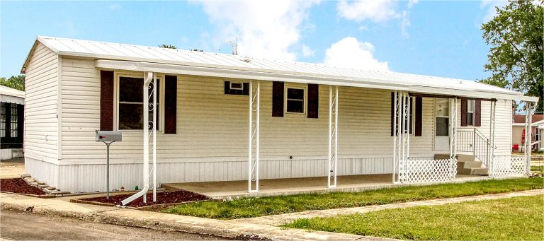 A Guide to Mobile Home Exterior Light Fixtures