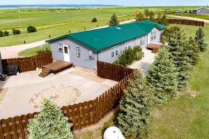 14 Mobile Home Backyard Ideas