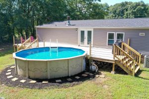 10 Tips for Building a Mobile Home Above-Ground Pool