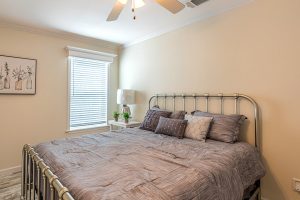 A Stunning 2-Bedroom Single Wide Mobile Home