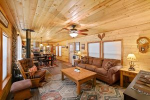 18 Ways to Make a Mobile Home Look Like a Log Cabin