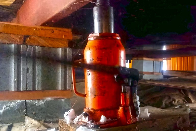 Mobile Home Floor Jacks: How to Choose the Best One