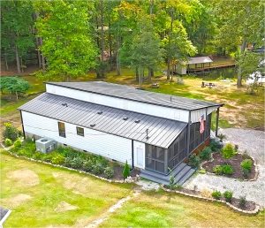 12 Mobile Home Landscaping Tips for Maximum Curb Appeal