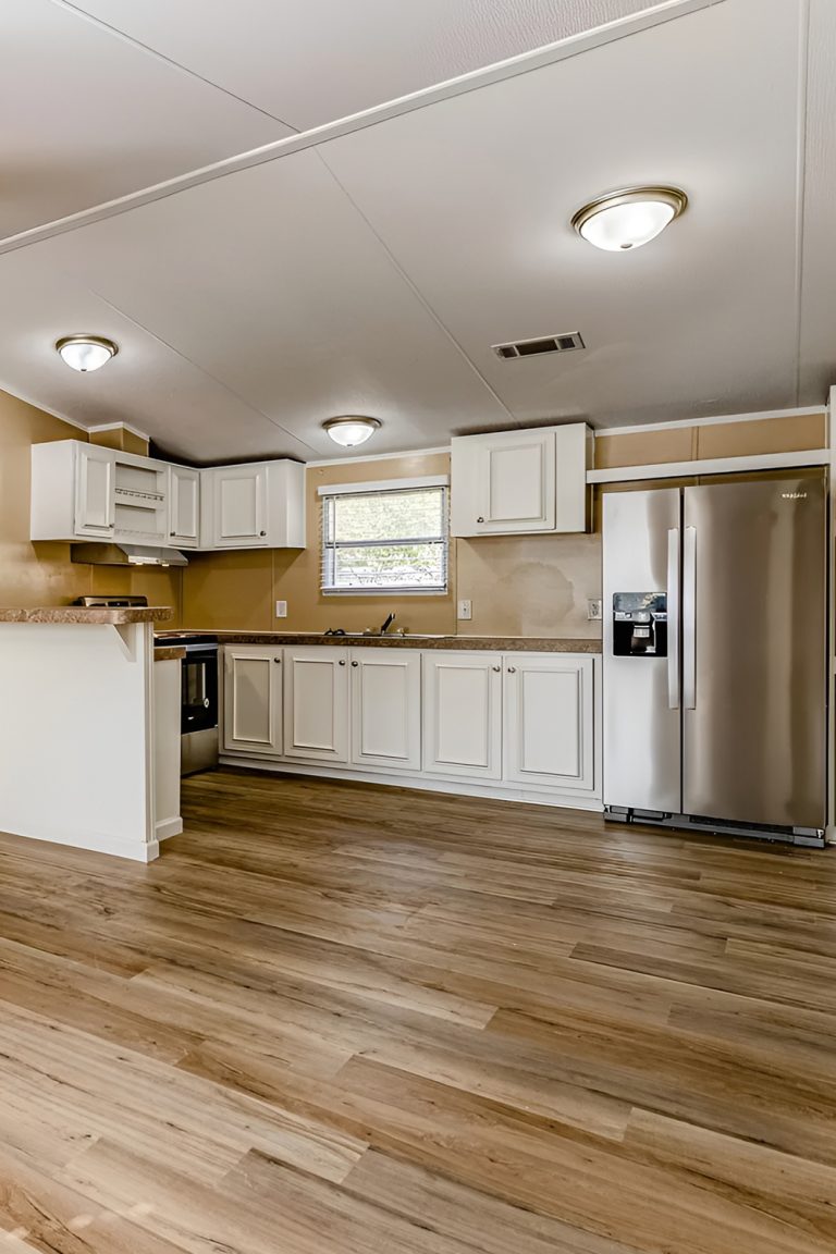 5 Tips for Selecting Mobile Home Flooring Colors