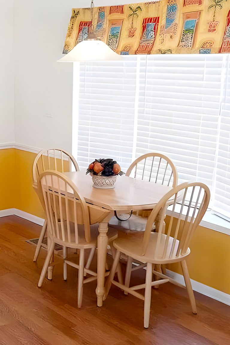 10 Chic Mobile Home Dining Room Ideas