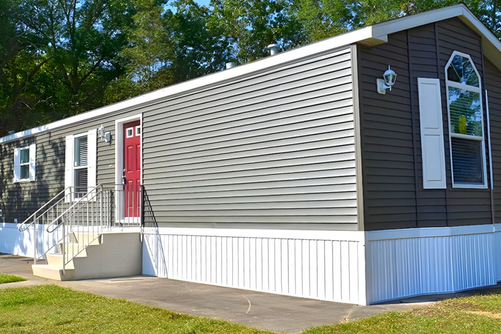 7 Inspiring Mobile Home Exterior Color Combination Ideas