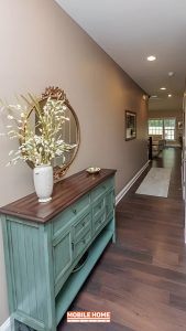 15 Practical Mobile Home Hallway Ideas for Space Optimization