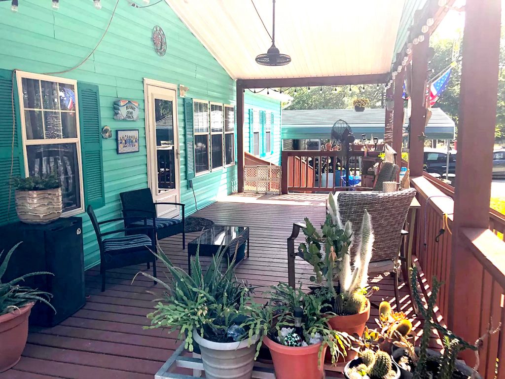 10 Inspiring Mobile Home Addition Projects