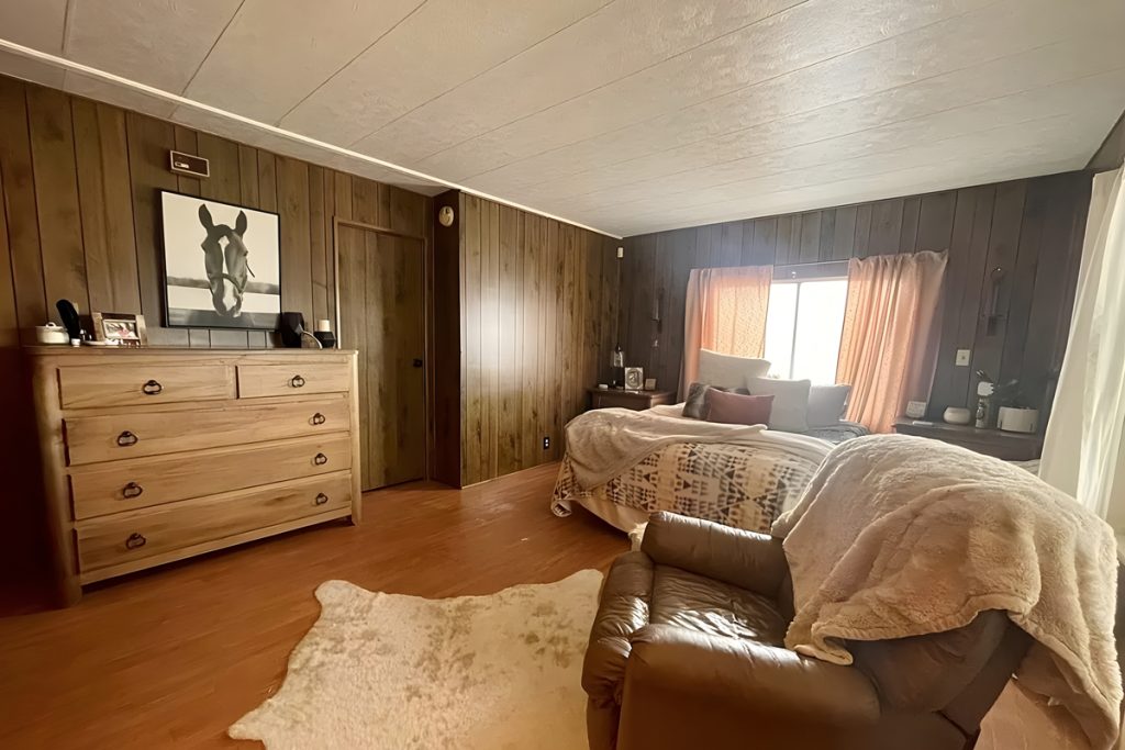 15 Ways to Make a Mobile Home Look Like a Rustic House
