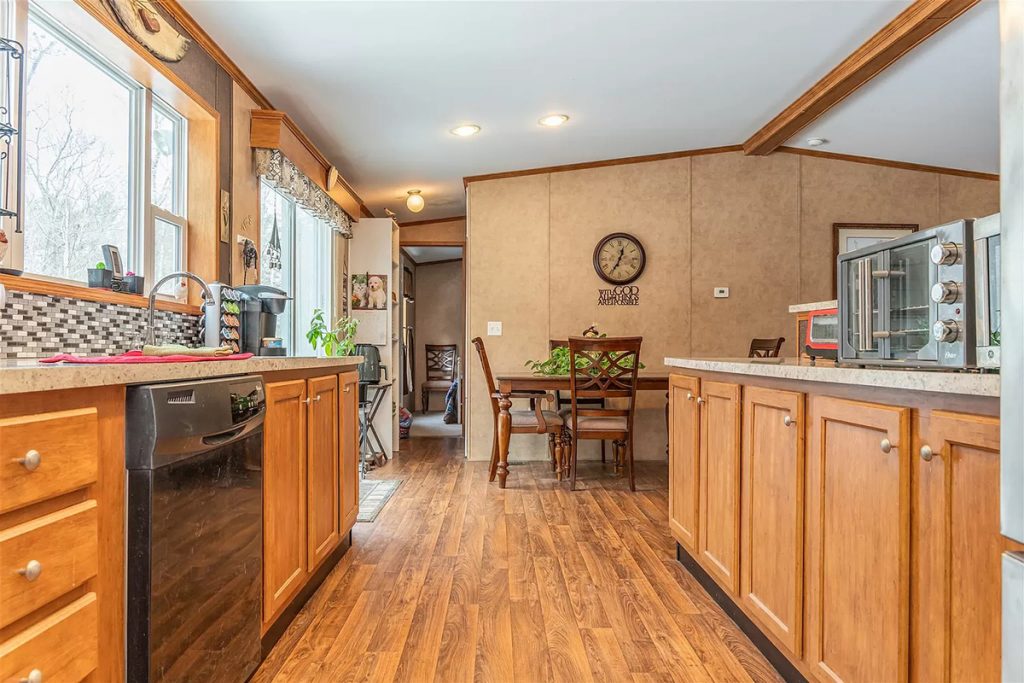 10 Budget-Friendly Single-Wide Mobile Home Makeover Ideas