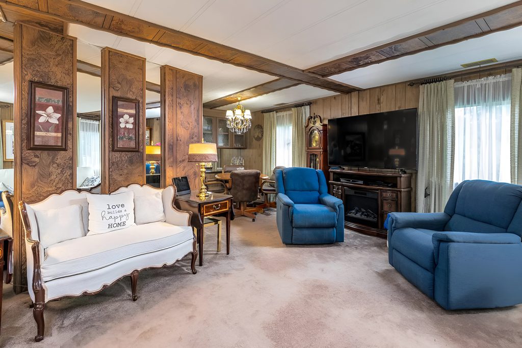 Stunning 1978 Mobile Home Makeover: Inspiring Renovation Ideas