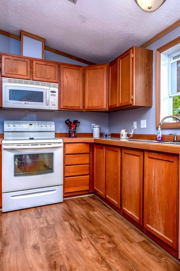 1995 Mobile Home Makeover: Inspiring Renovation Ideas