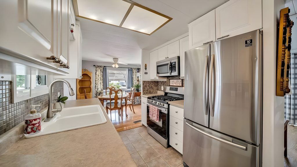 Stunning 1969 Mobile Home Makeover: Inspiring Renovation Ideas