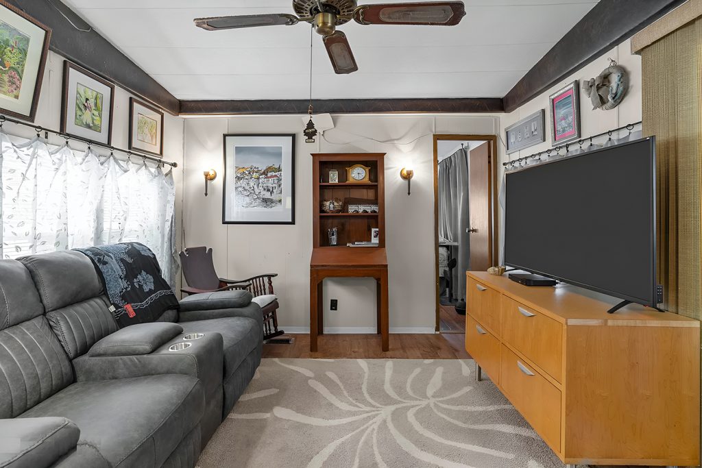 1972 Mobile Home Makeover: Inspiring Renovation Ideas