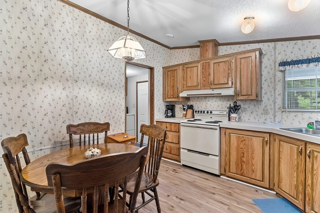 1989 Double Wide Mobile Home Remodel with a Screened Porch