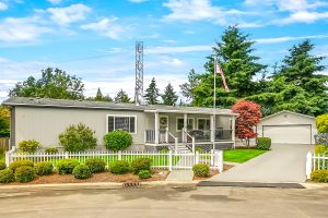 Cozy 1989 Mobile Home Makeover: Inspiring Renovation Ideas