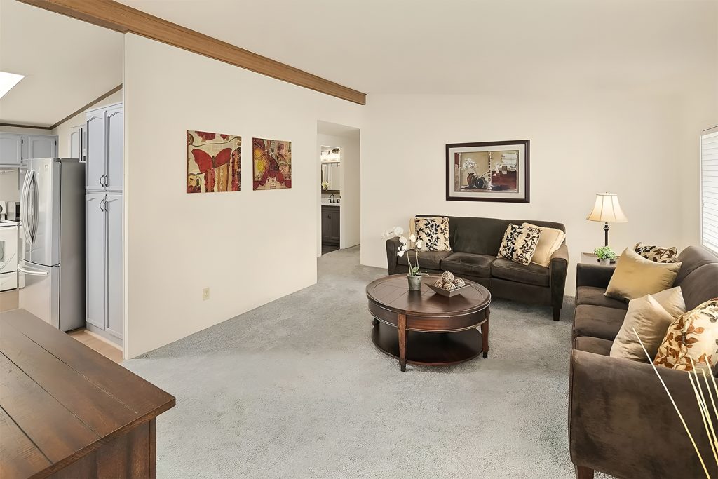 Cozy 1989 Mobile Home Makeover: Inspiring Renovation Ideas