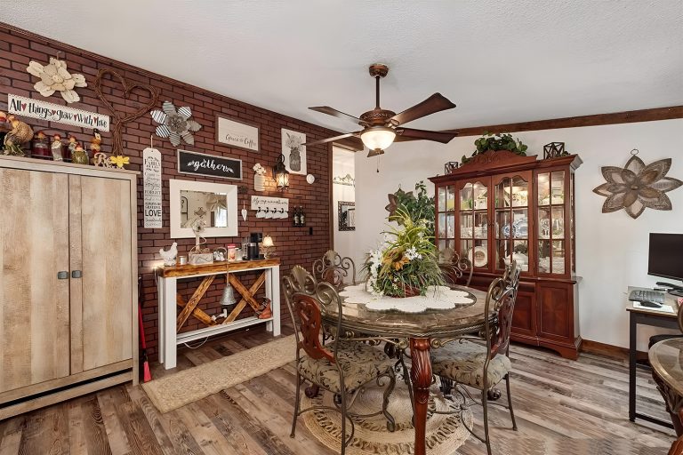 2000 Mobile Home Makeover: Inspiring Interior and Outdoor Design