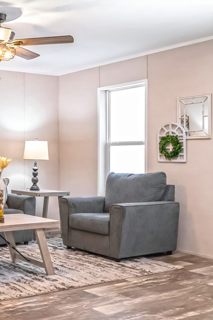 Check Out This Spacious 3 Bedroom Double Wide Mobile Home