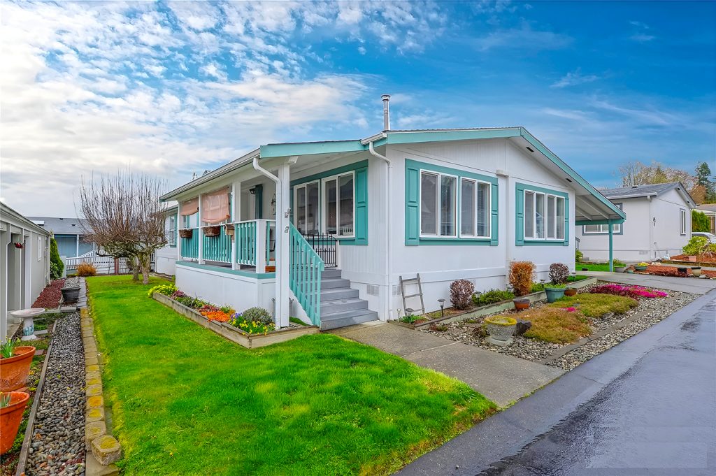 1995 Mobile Home Makeover