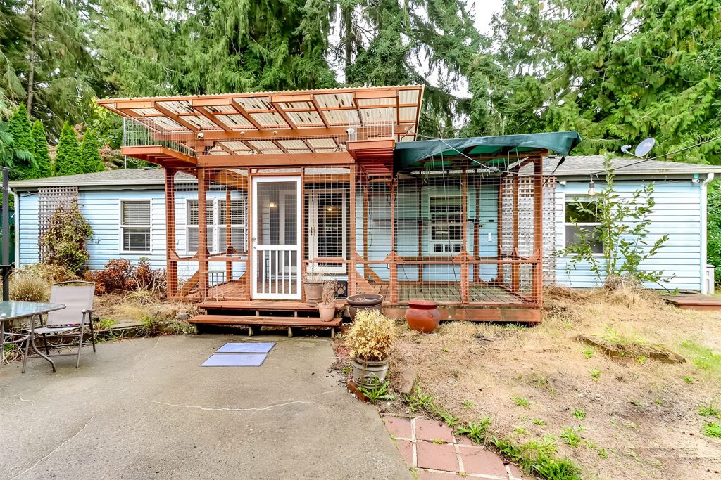 15 Stylish Mobile Home Exterior Entryway Ideas